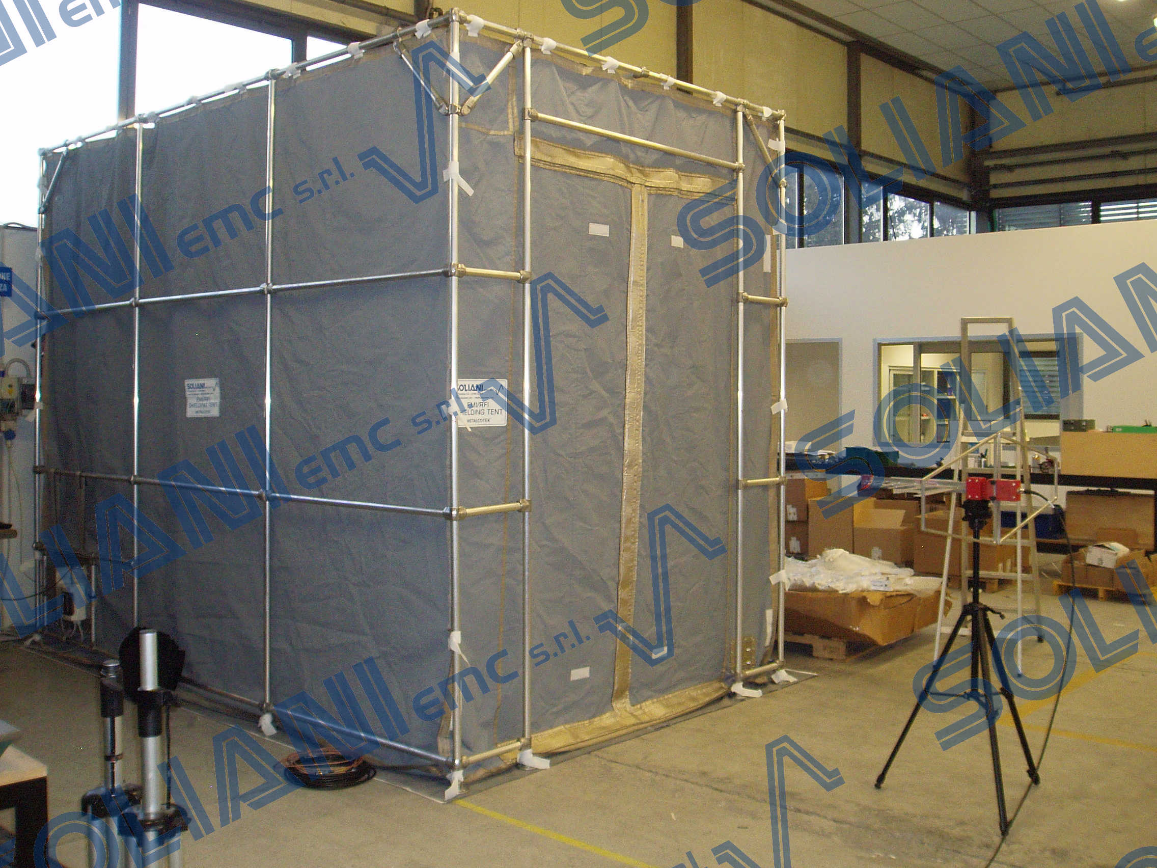 RF-Shielded Tents EMC /RFI / TEMPEST - Soliani EMC